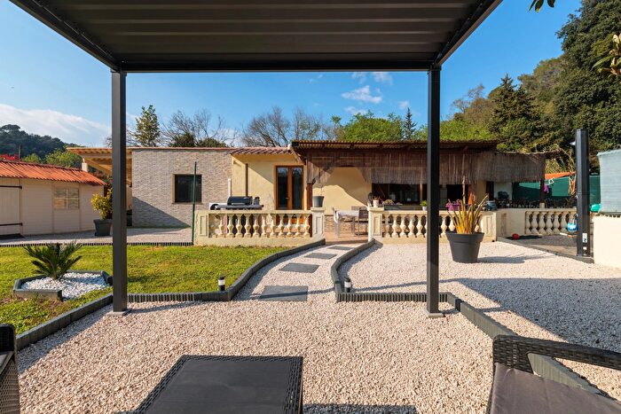 Maison à vendre - Cagnes-sur-Mer, Pain de Sucre, Caucours - 3 pièces - 2 chambres