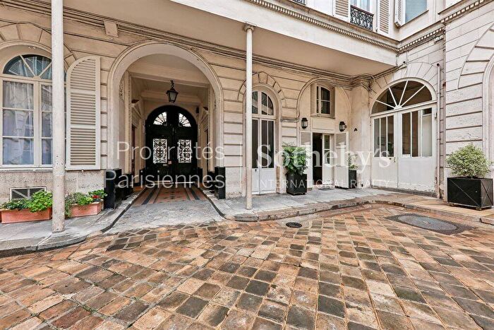 Appartement à louer - Invalides, Paris ème arrondissement - 2 pièces - 1 chambre