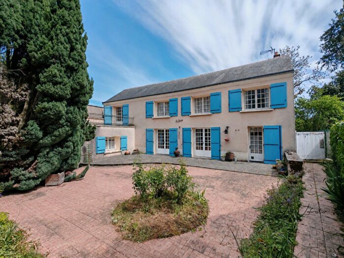 Le Coudray-Macouard - Maison 7 pièces à vendre