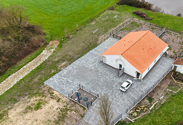 Maison à louer - Sallertaine - 3 pièces - 2 chambres