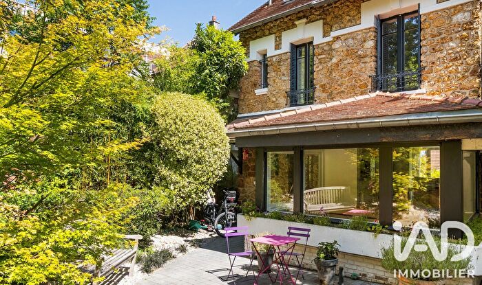 Saint-Cloud, Coteaux, Bords de Seine : Maison 7 pièces à vendre