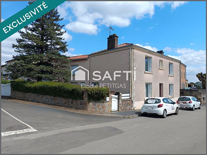 Maison 7 pièces à vendre à Pissotte