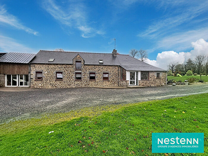 Maison à vendre - Plémy - 7 pièces - 6 chambres