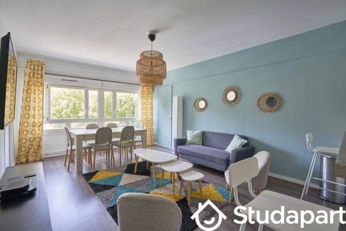 Centre Ville, Reims : Appartement 1 pièce à louer