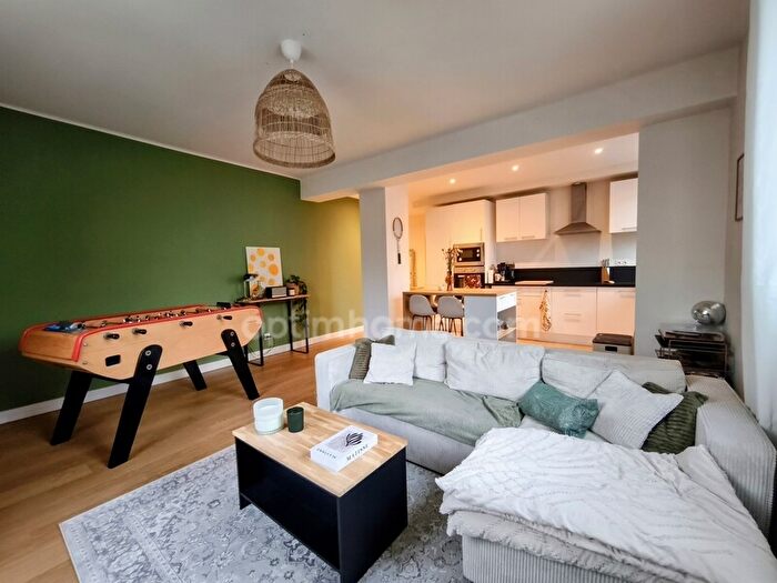 Appartement à vendre - Vernaison - 3 pièces - 2 chambres