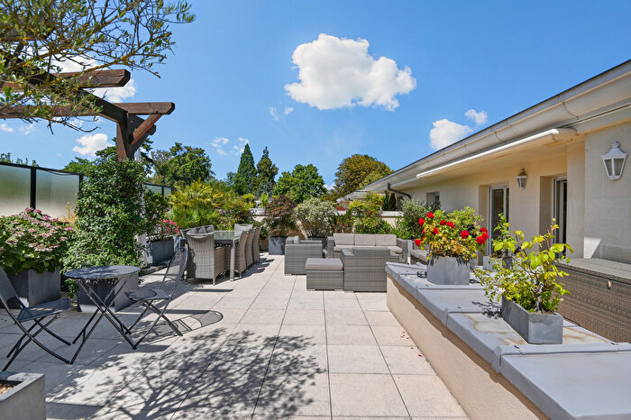 Appartement à vendre - Châtenay-Malabry, Petit Chatenay, Voltaire, Croix Blanche - 4 pièces - 3 chambres