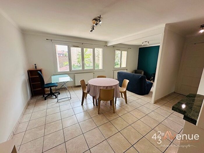 Appartement 2 pièces à Saint-Étienne, La Terrasse, Bel Air, Bergson, Carnot, à louer