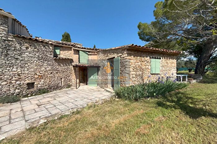 Maison à louer - Saint-Saturnin-lès-Apt - 3 pièces - 2 chambres