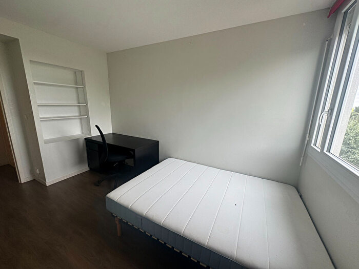 Appartement à louer - Quartiers Nord-Ouest, Villejean - 1 pièce - 1 chambre