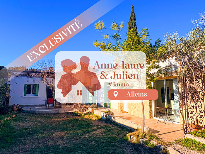 Maison à vendre - Alleins - 5 pièces - 3 chambres