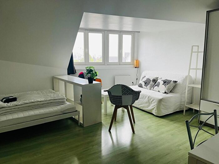 Appartement 1 pièce à Nantes, Centre-ville, à louer