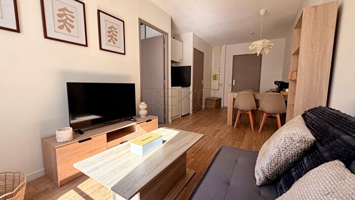 Appartement à vendre - Nîmes, collines - 2 pièces - 1 chambre