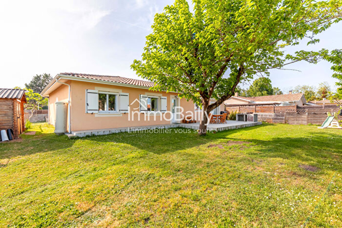 Maison à vendre - Léognan - 6 pièces - 4 chambres