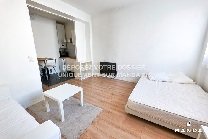 Appartement à louer - Lille, Wazemmes - 1 pièce - 1 chambre