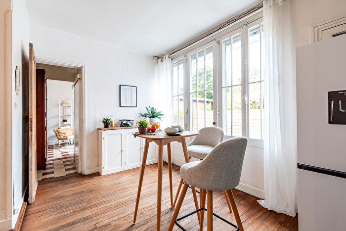 Maison à vendre - Bègles - 7 pièces - 4 chambres