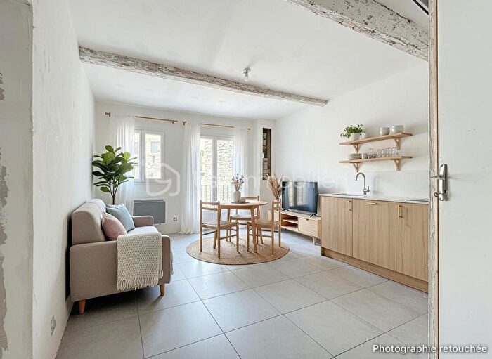 Maison à vendre - Saint-Gilles, Centre-ville - 2 pièces - 1 chambre