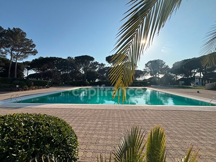 Appartement à vendre - Saint-Raphaël, Valescure, Vaulongue - 2 pièces - 1 chambre