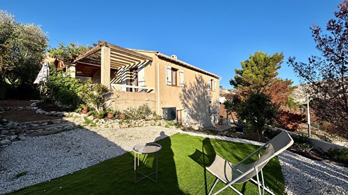 Maison à vendre - Marseille e , LEstaque - 5 pièces - 4 chambres