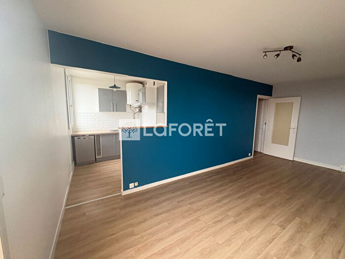 Appartement à louer - Thiais, Clury, Victor Hugo - 2 pièces - 1 chambre