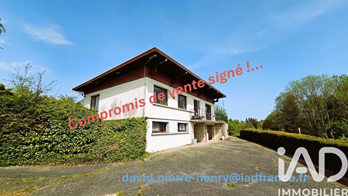 Maison à vendre - Uzemain - 6 pièces - 3 chambres