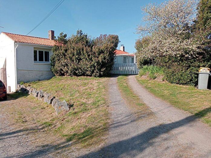 Maison 6 pièces à L'Aiguillon-sur-Vie, à louer