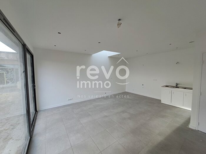 Appartement à vendre - Pellouailles-les-Vignes - 2 pièces - 1 chambre