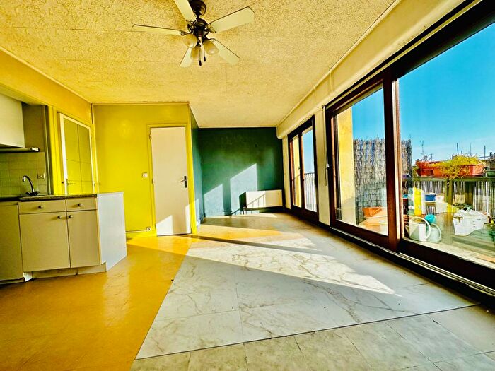 Appartement à vendre - Noisy-le-Sec, Petit Noisy - 1 pièce