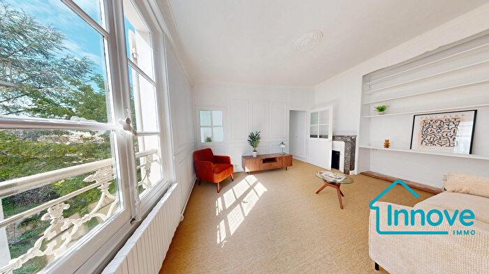 Versailles, Notre Dame : Appartement 3 pièces à vendre