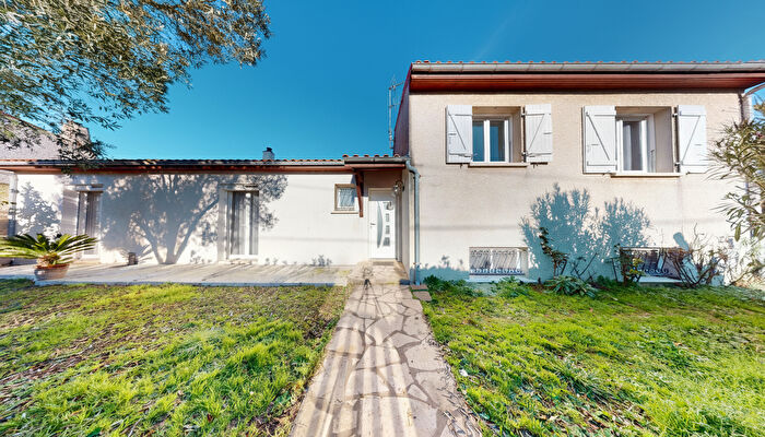 Maison à vendre - Rochefort, Rochefort Ouest - 7 pièces - 5 chambres