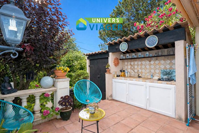 Maison à vendre - Grimaud - 2 pièces - 1 chambre