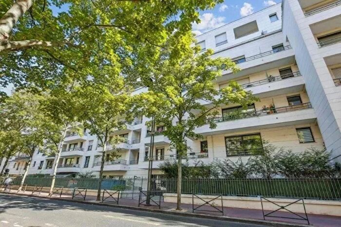 Levallois-Perret, Front de Villiers : Appartement 4 pièces à vendre