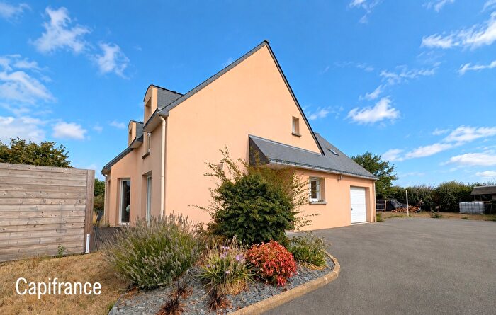 Maison 6 pièces à La Chapelle-Gaceline, à vendre