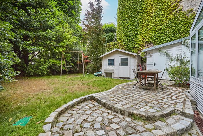 Appartement à vendre - Paris e , Muette-Nord, Trocadéro - 5 pièces - 3 chambres