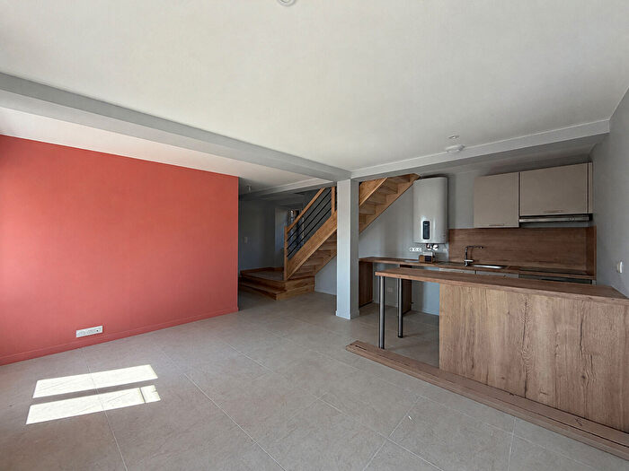 Aixe-sur-Vienne : Maison 2 pièces à louer