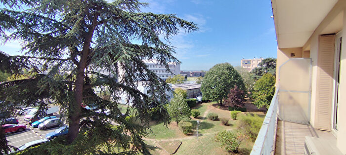 Vénissieux, Georges Levy, Ernest Renan, Moulin à vent : Appartement 4 pièces à vendre