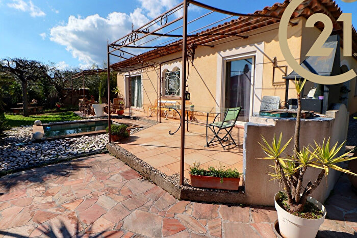 Maison à vendre - Fréjus - 4 pièces - 2 chambres