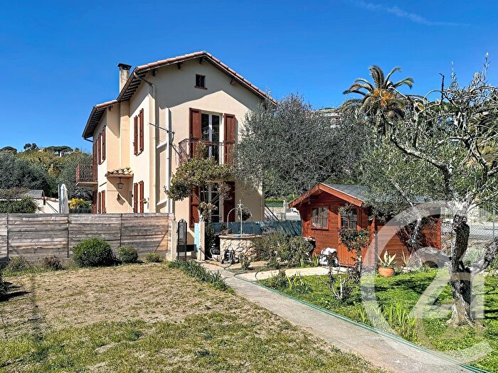 Maison à vendre - Cannes, Croix des Gardes - 5 pièces - 3 chambres