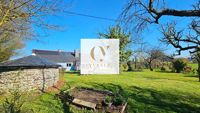 Maison à vendre - Domloup - 8 pièces - 5 chambres