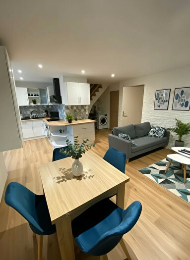 Appartement à vendre - Thonon-les-Bains, Est - 5 pièces - 4 chambres