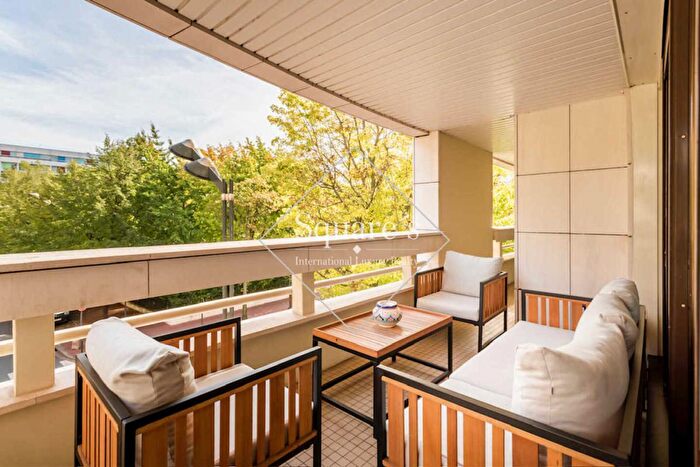 Appartement à vendre - Neuilly-sur-Seine, Saint-James, Madrid - 3 pièces - 2 chambres