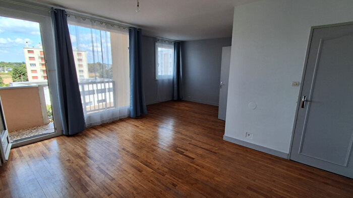 Appartement 4 pièces à louer à Tours, Beaujardin