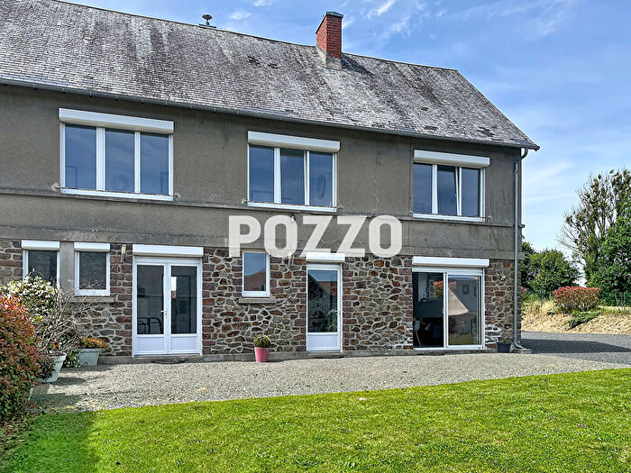 Maison 5 pièces à Carantilly, à vendre