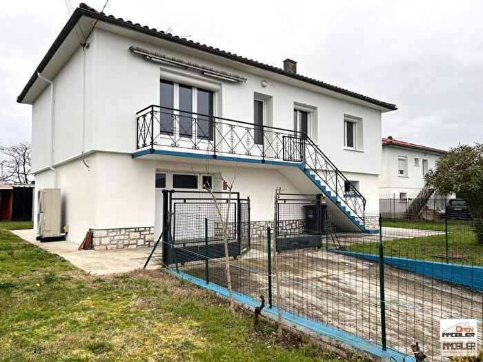 Maison 5 pièces à Bias, à louer