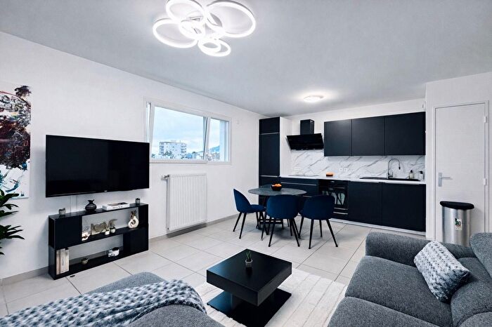 Appartement à vendre - Annemasse, Perrier - 4 pièces - 3 chambres