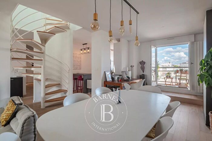 Appartement à vendre - Lyon e , Villette, Paul Bert - 5 pièces - 4 chambres