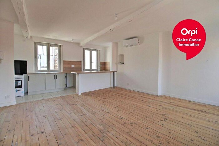 Appartement 4 pièces à Centre Ville, Lavaur, à louer