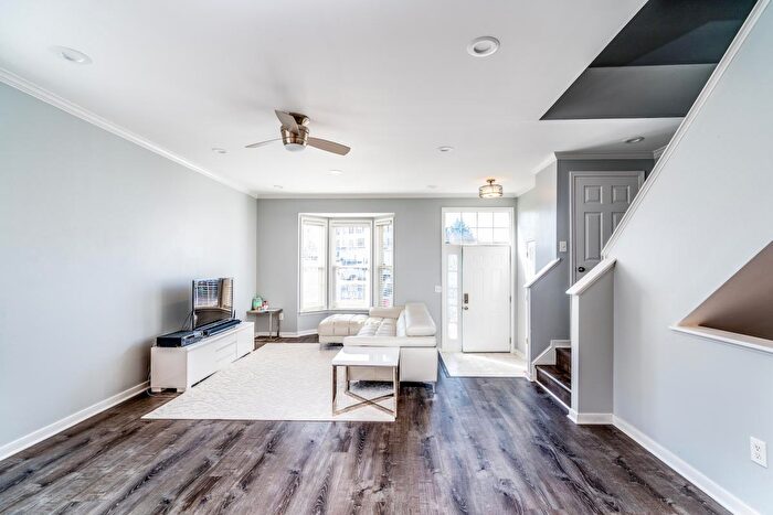 Appartement à vendre - Pessac - 4 pièces - 3 chambres