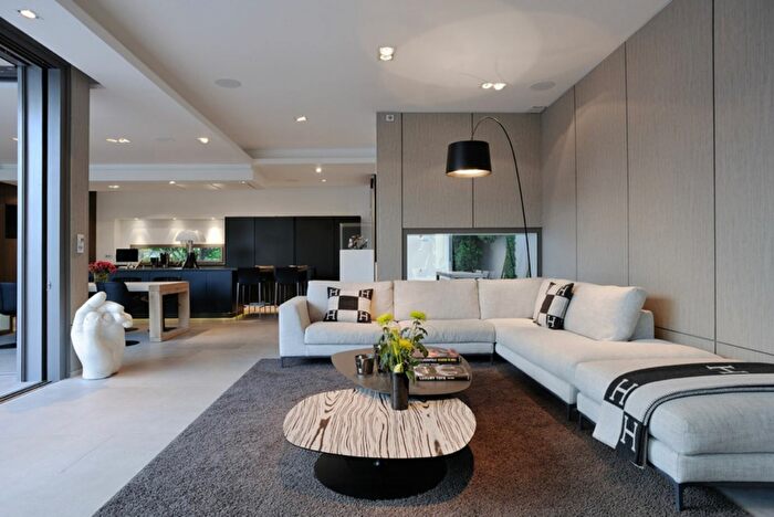 Maison à vendre - Chennevières-sur-Marne, Centre-ville - 4 pièces