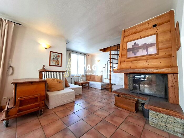 Maison à vendre - Briançon, Chabas, Pramorel, Forville, Mas de Blais - 6 pièces - 3 chambres