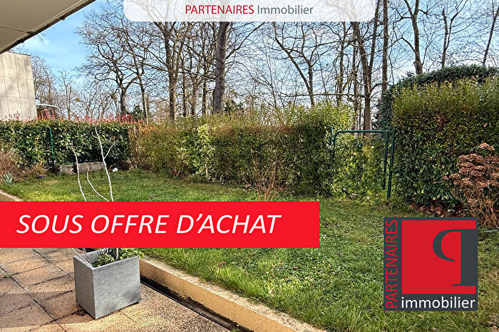 Appartement à vendre - Bougival - 4 pièces - 2 chambres